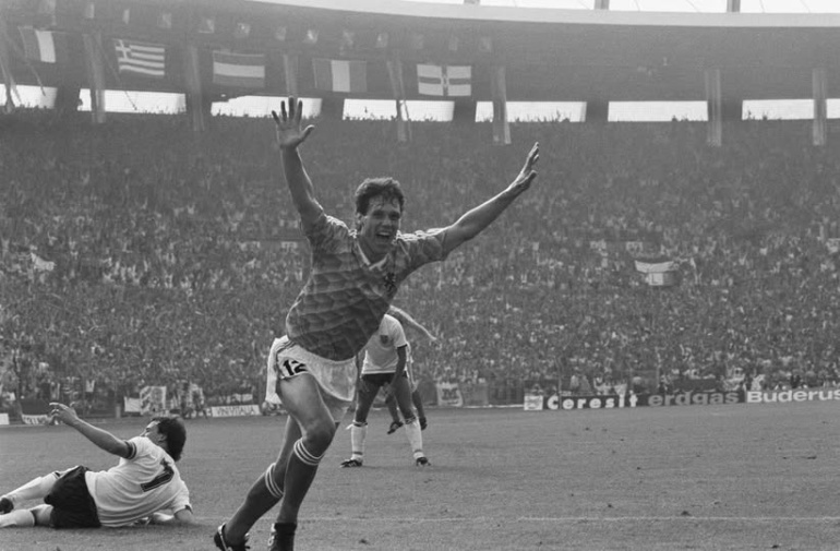 Marco van Basten (31-10-1964) – Voetballegends